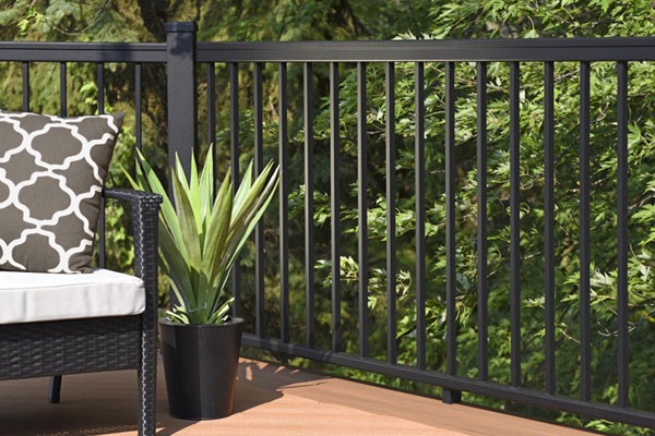 Azek / Timbertech – Sunsational Decks